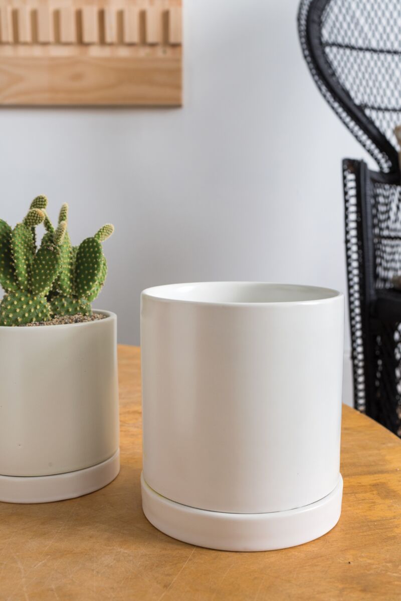 Romey Pot with Saucer 7"x 7" White – Chalet